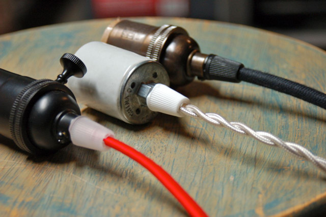 Threaded Plastic Cord Grip | Electrical Wire Strain Relief