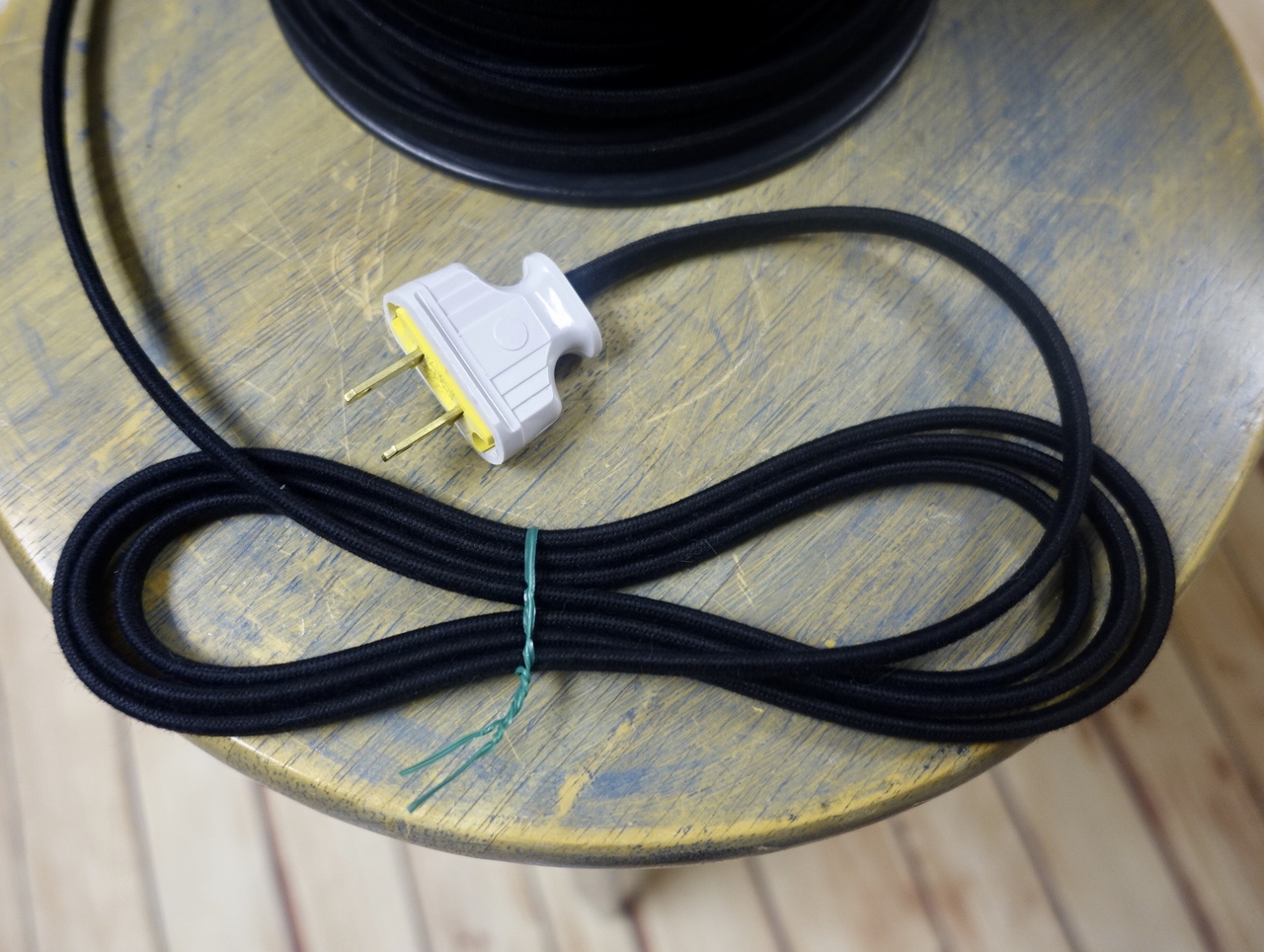 Black Parallel (Flat) Cloth Covered Wire, Cotton - PER FOOT - Snake ...