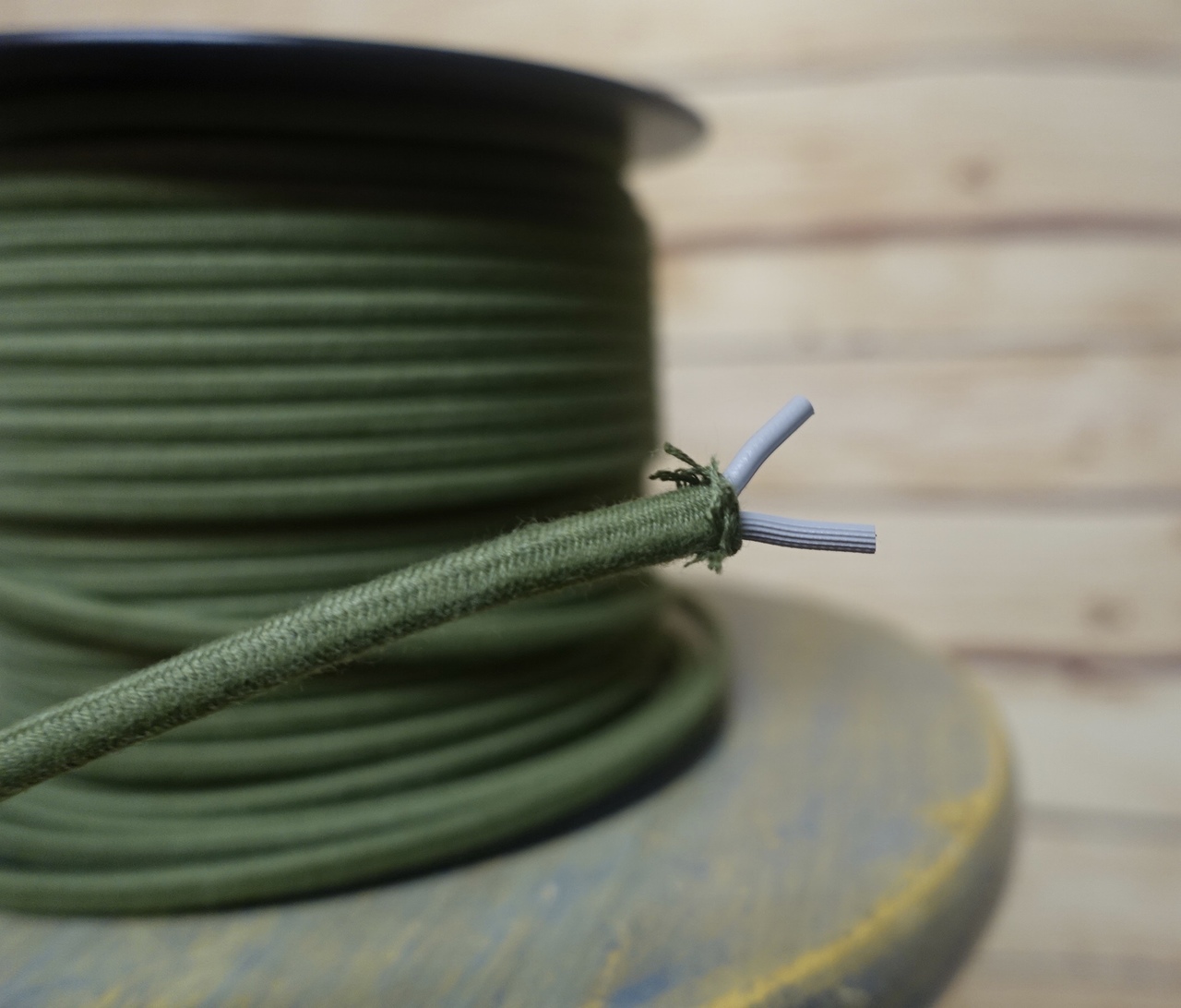 Green Parallel (Flat) Cloth Covered Wire, Cotton - PER FOOT - Snake ...