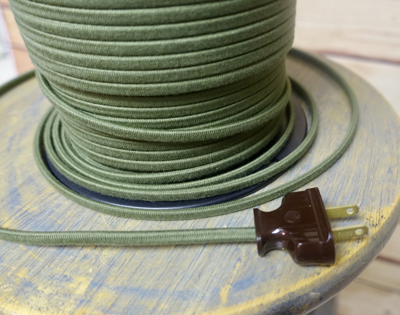 Green Parallel (Flat) Cloth Covered Wire, Cotton - PER FOOT - Snake ...