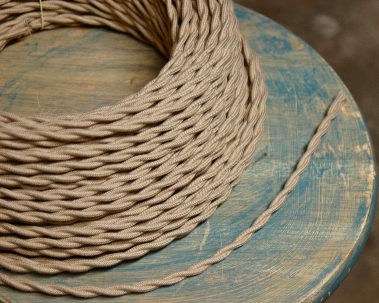 Tan Twisted Cloth Covered Wire, Cotton - PER FOOT - Snake Head Vintage