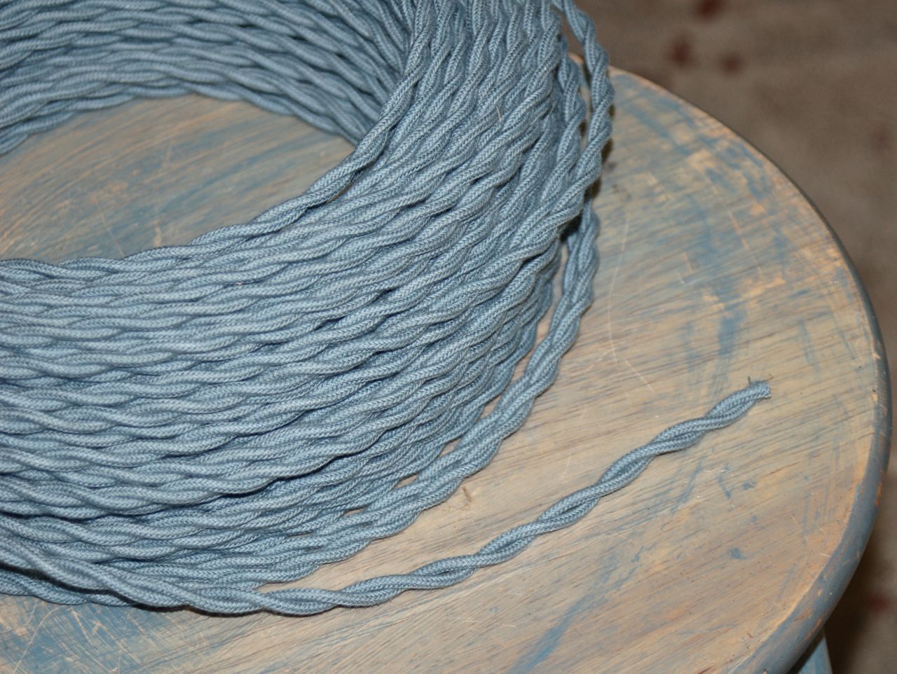 Slate Blue Twisted Cloth Covered Wire, Cotton - PER FOOT - Snake Head ...