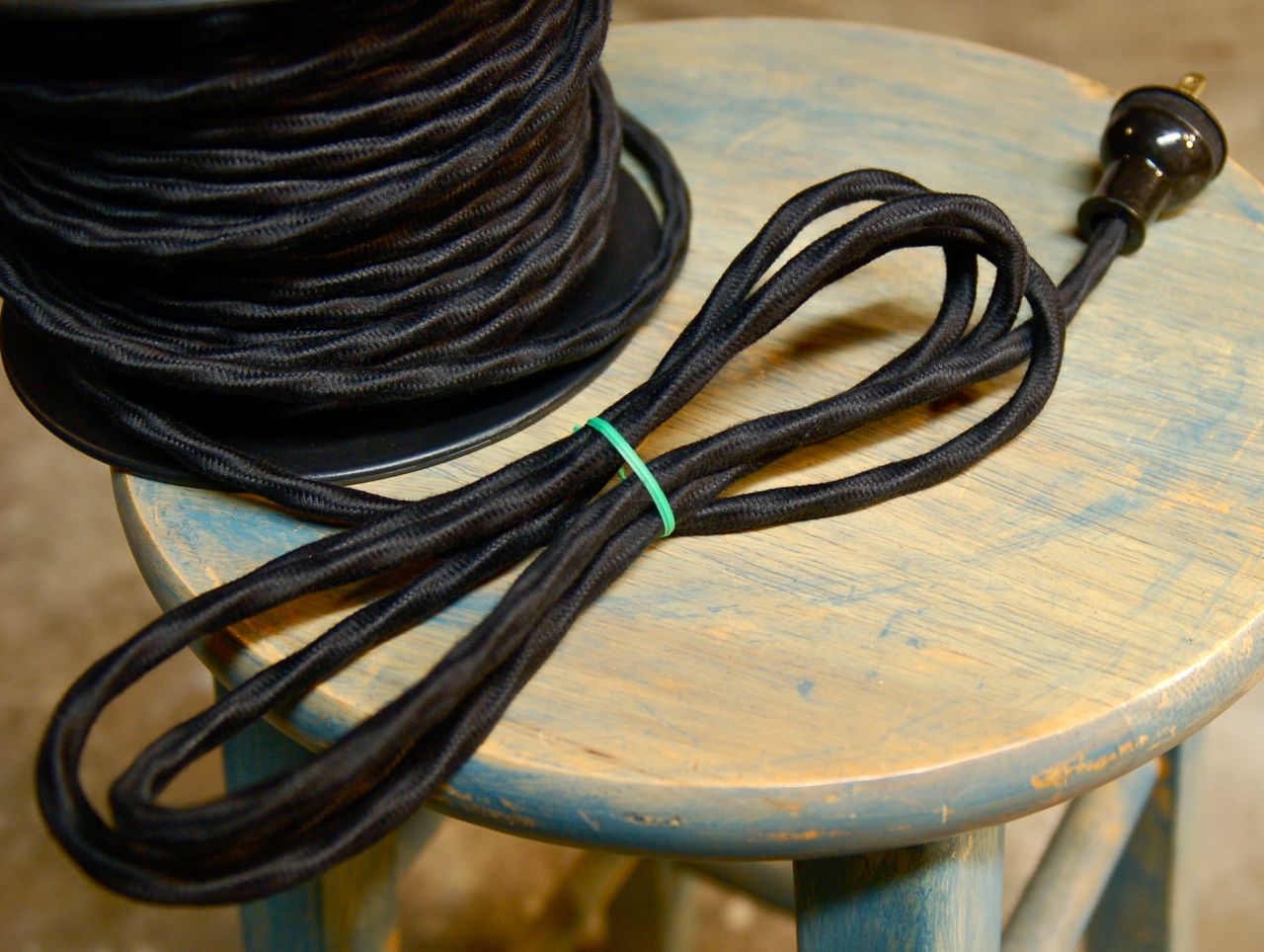 Black Cotton Covered Electrical Wire | 16 Gauge Black Wire