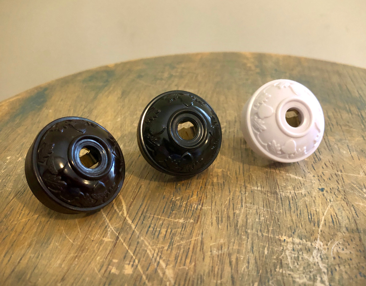 Vintage Bakelite Electrical Plugs | Old Style Electrical Acorn Plug