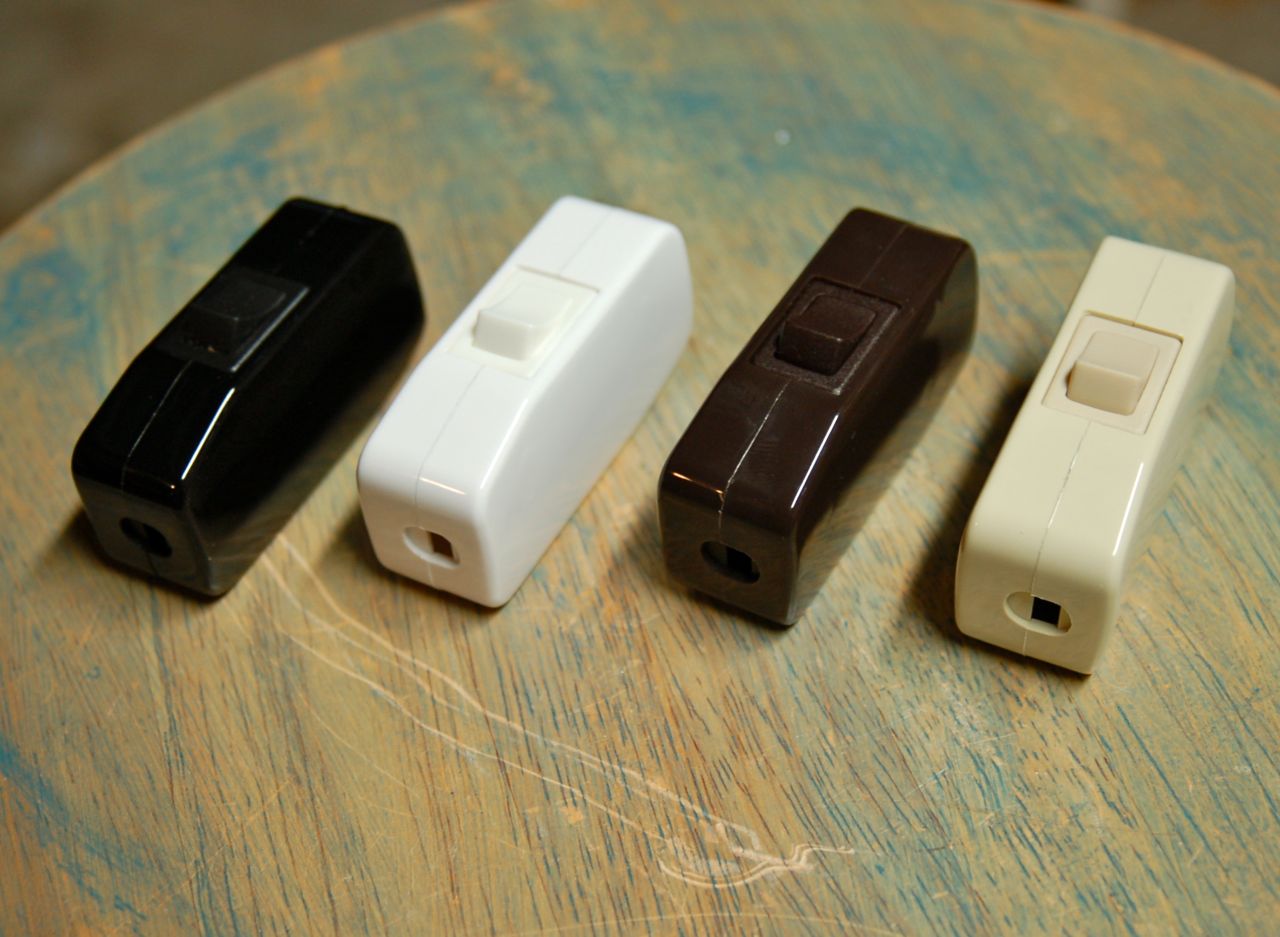 Leviton Inline Switch | Feed Through Switch | Snake Head Vintage