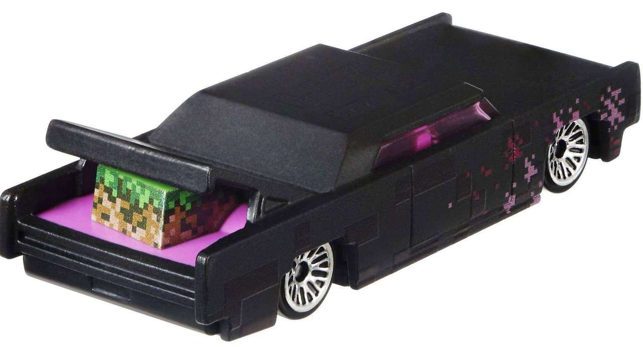 Hot Wheels Minecraft Enderman 164 Diecast Character Car 26 Mattel Toys ...