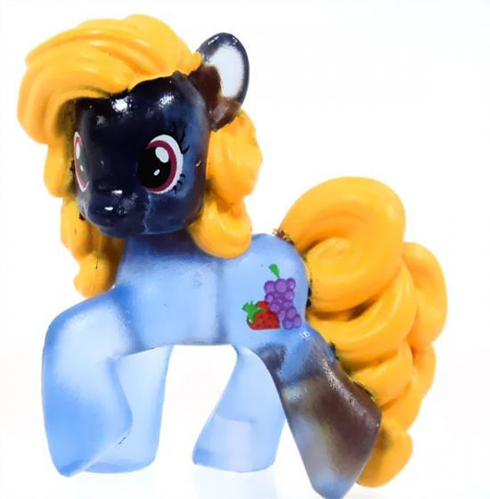 My Little Pony Series 6 Berry Dreams 2 PVC Figure Hasbro Toys - ToyWiz
