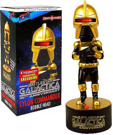 Battlestar Galactica 35th Anniversary Cylon Commander Bobble Head Gold ...