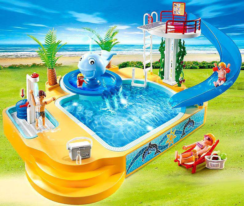 Playmobil Summer Fun Childrens Pool with Whale Fountain Set 5433 - ToyWiz