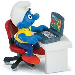 The Smurfs Smurf with Laptop Mini Figure Schleich - ToyWiz