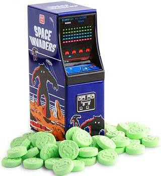 Space Invaders Arcade Cabinet Candy Tin Sour Apple Alien Boston America ...