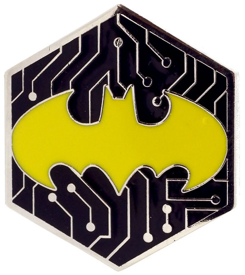 Funko DC Batman 80th Batman Exclusive 1.5 Pin Gamer, Yellow - ToyWiz
