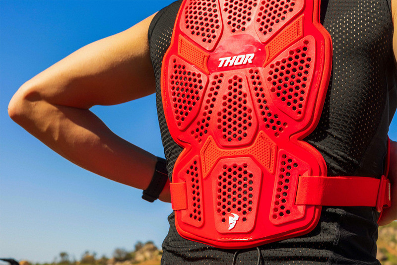 Thor Sentinel LTD Red Roost Guard - Speed Addicts