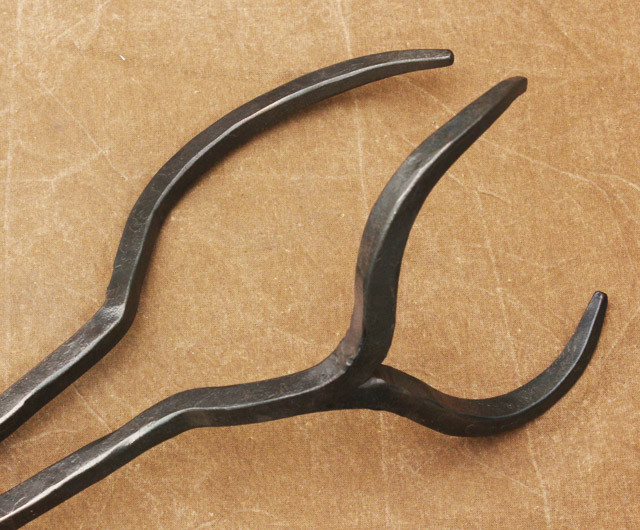 Split Handle Tongs