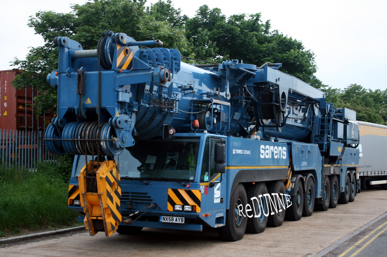 Demag AC 700-9 - SARENS