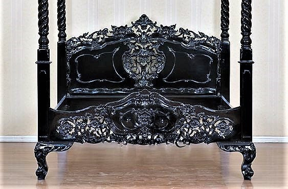 Black Canopy Bed