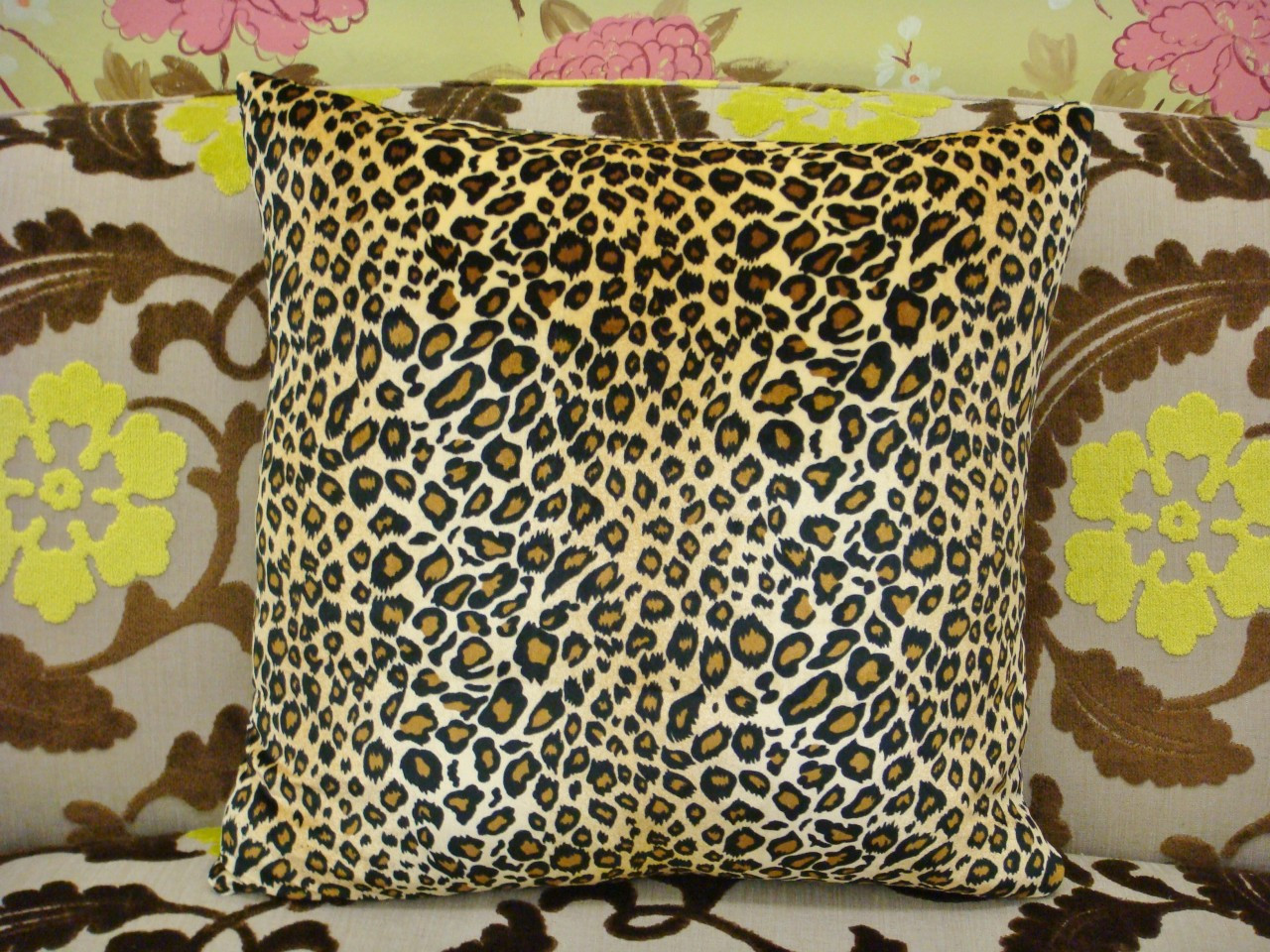 Leopard Print Throw Pillow, Decorative throw pillow