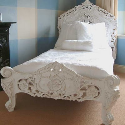 Rococo Bed, Antique Ivory Finish, Baroque Bedroom Furniture