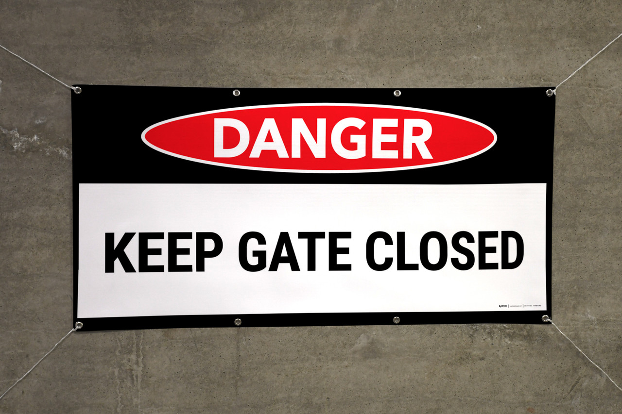 Danger Keep Gate Closed No Frame Banner