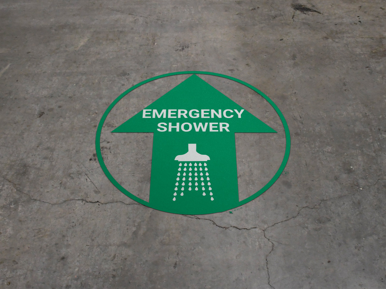 Emergency Shower (Arrow Up) - Floor Sign