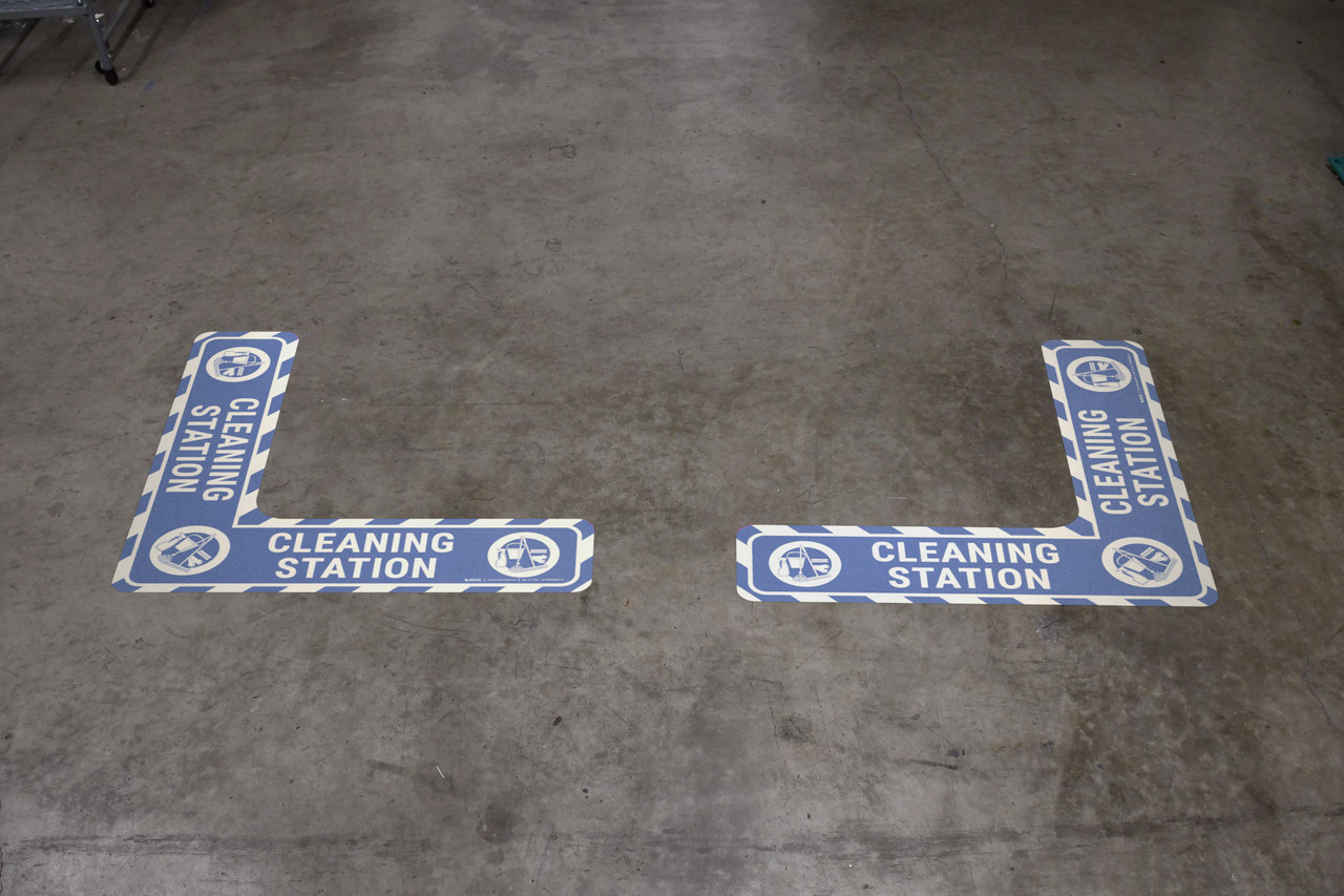 Cleaning Station - Floor Sign Corner