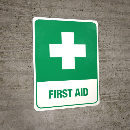 Cross First Aid Sign Green
