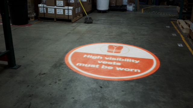 SignCast S300 Virtual Signs | Creative Safety Supply