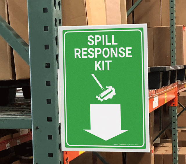 Spill Response Kit - Rack Mounted Sign