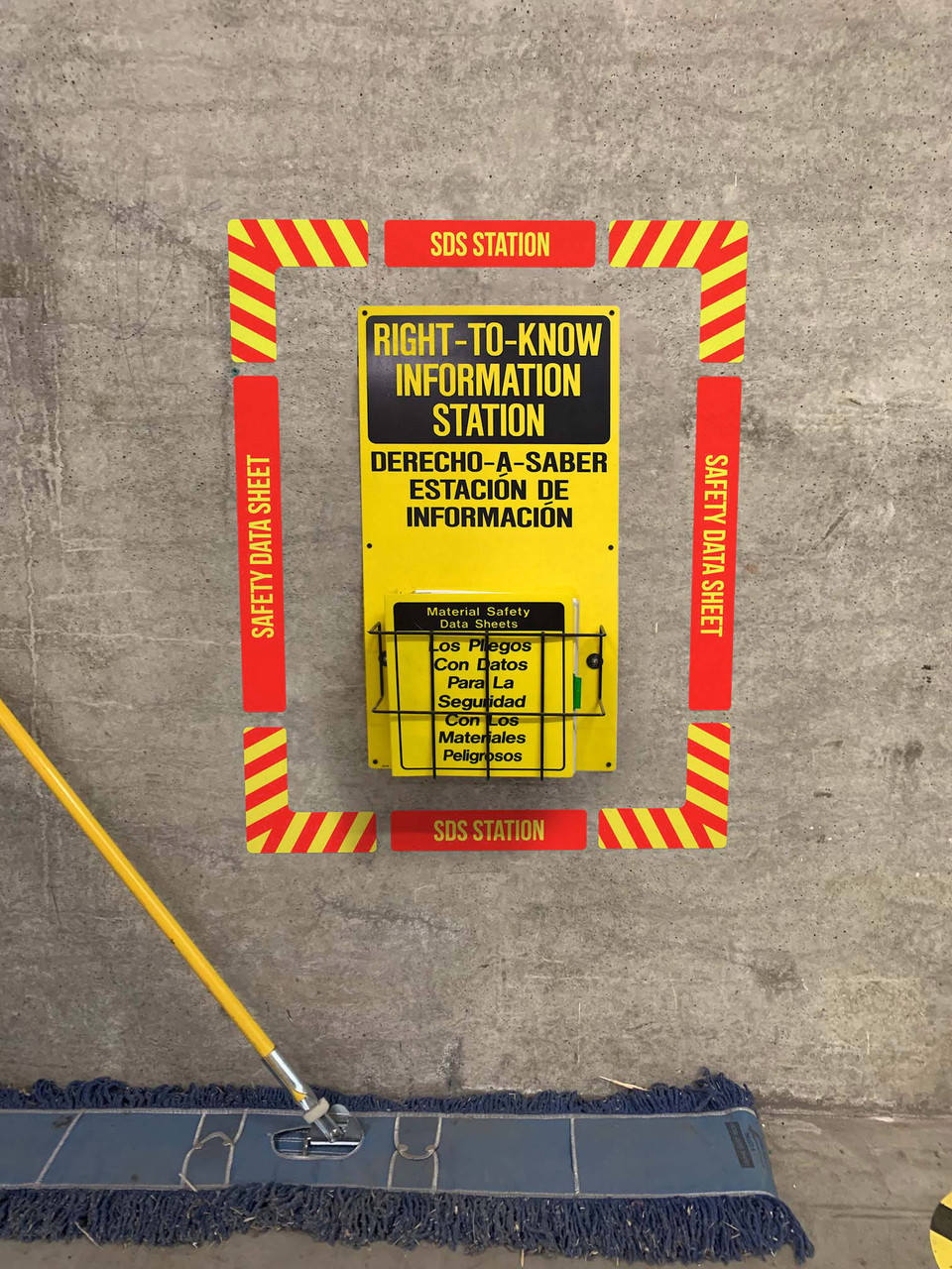 SDS Station Yellow/Red - Wall Frame Sign