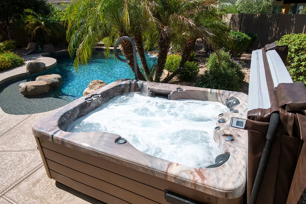 Vita Spas Riviera Hot Tub | Bull Grills & Spas
