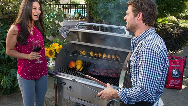 Charcoal Grills & Smokers - Bull Grills & Spas