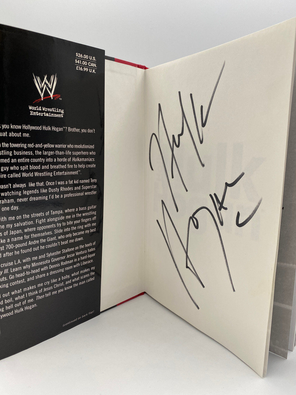 Hollywood Hulk Hogan - Hulk Hogan (Signed Book)