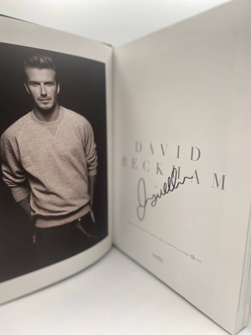 David Beckham - David Beckham (Signed Book)