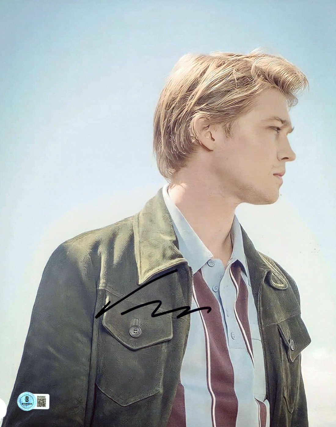 Joe Alwyn The Favourite Authentic Signed 11x14 Vertical Photo BAS #BV00890