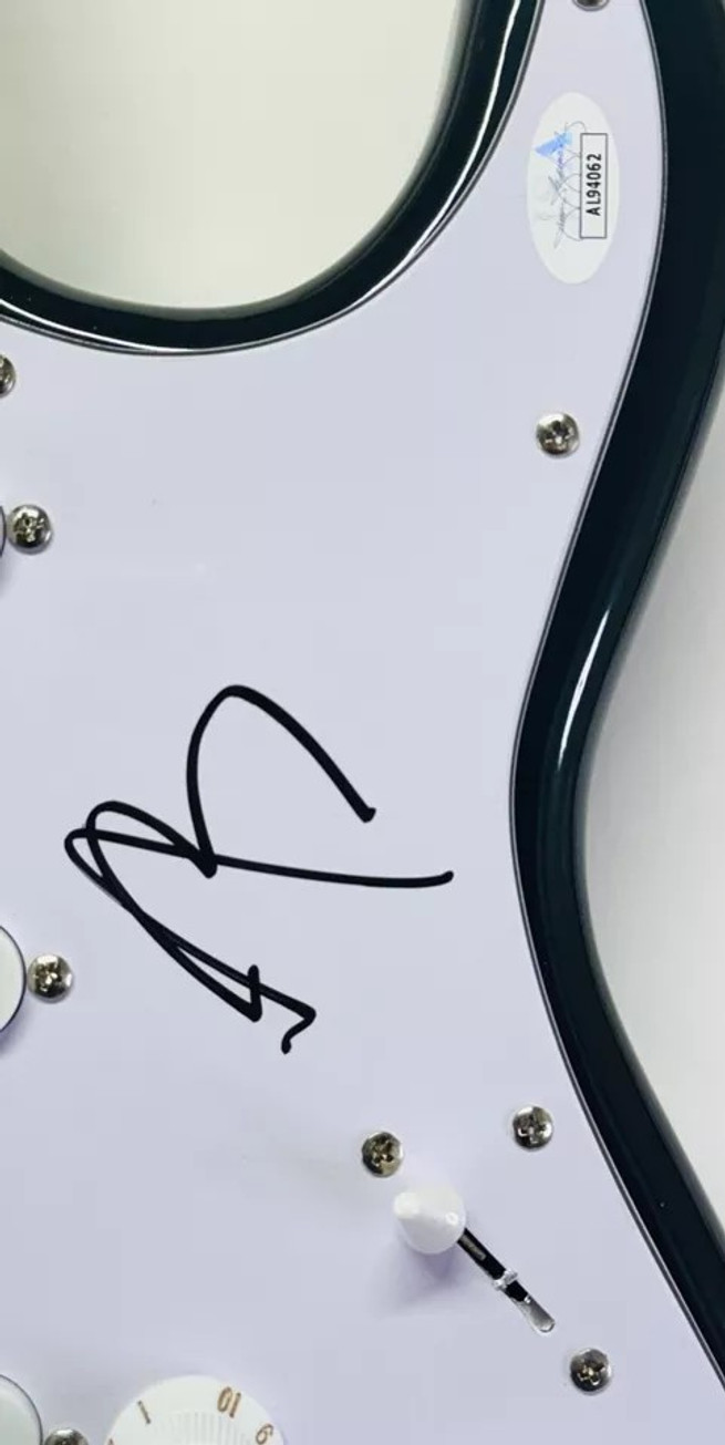 Austin Butler "Elvis" Signed Guitar | JSA Authenticated