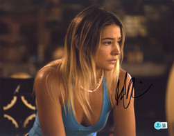 Madelyn Cline Outer Banks Authentic Signed 11x14 Horizontal Photo BAS # ...