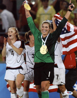 Hope Solo USA Soccer Signed Authentic 11X14 Photo Autographed PSA/DNA # ...