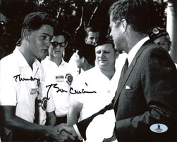 Bill Clinton "Thanks" Authentic Signed B&W 8X10 Photo Meeting JFK BAS # ...
