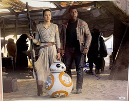 Daisy Ridley 16x20 Photo (Star Wars) - Premiere Collectibles