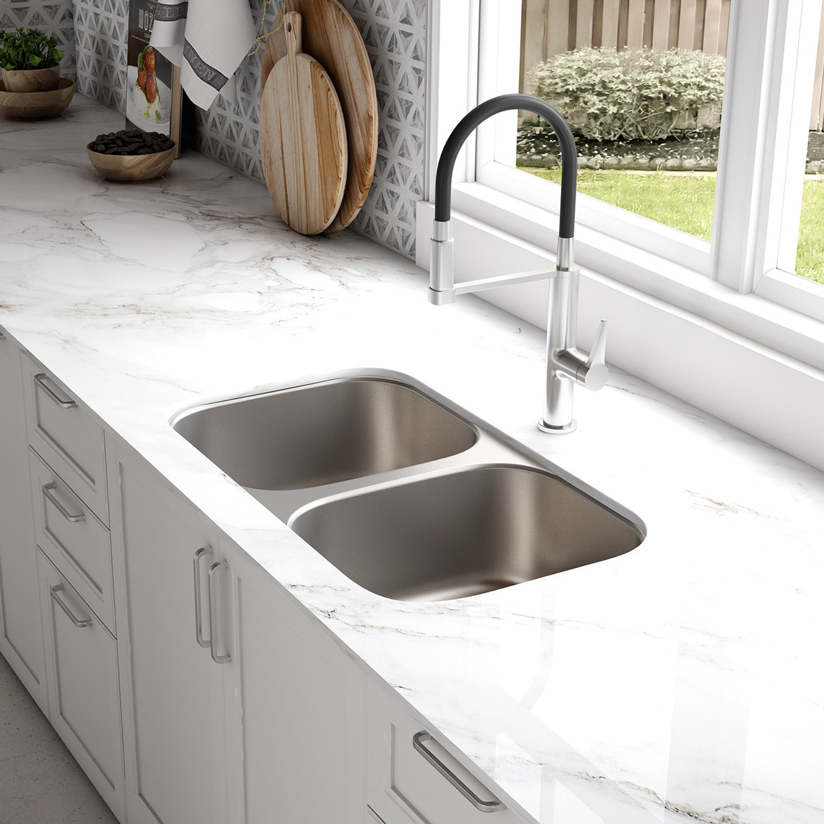 Raymor Delta Sink Mixer with Detachable Flexible Hose Chrome in Chrome