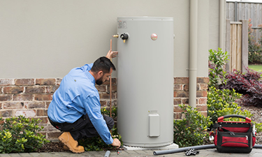 How to Select the Right Hot Water System - Tradelink