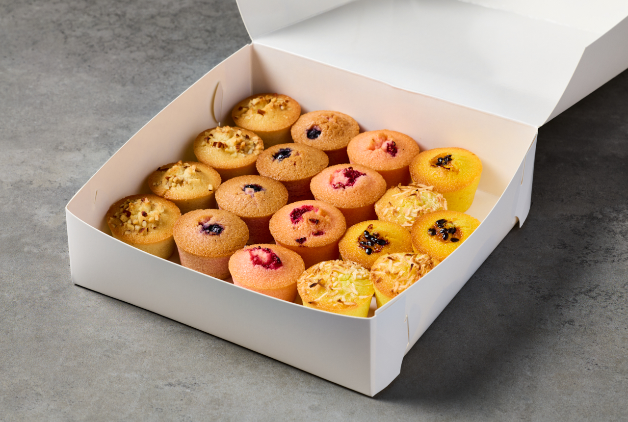 Looma's Mixed Mini Cakes (Gluten Free) [Delivery in Sydney]