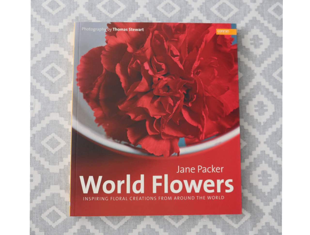 World Flowers Paperback Book - Jane Packer