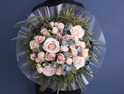 Pastle Classic Rose Bouquet