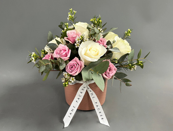 Ceramic Rose Flower arrangement