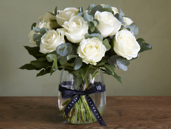 The Jane Packer Foundation Bouquet - Jane Packer