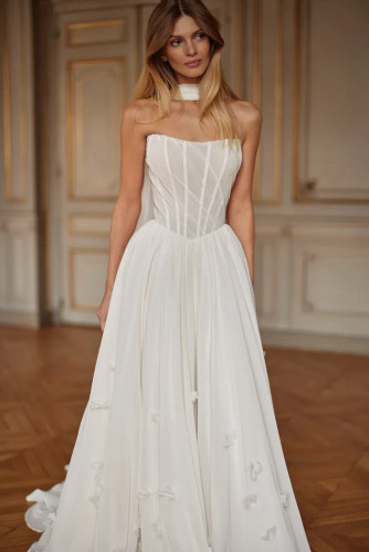 Lydie Basque Waisted Wedding Dress by Luce Sposa
