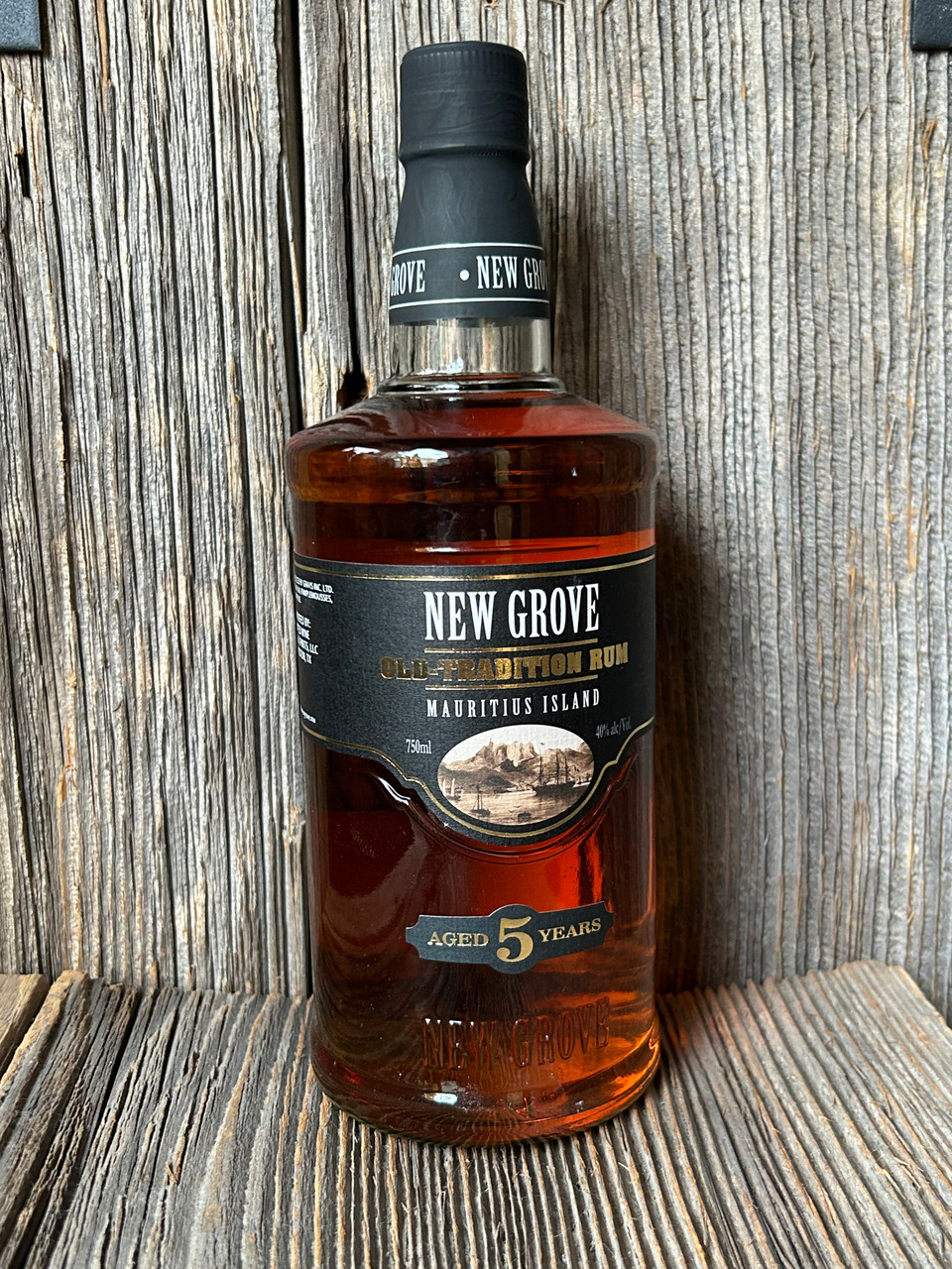 New Grove Rum 5 years - Vin de Table