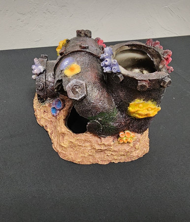Aqua Spectra Sunken Pipe w/ Coral 6" x 6"