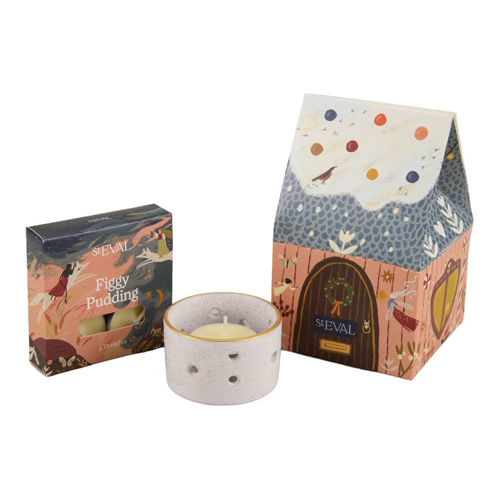 St Eval Figgy Pudding Christmas Cottage Candle | Bath & Unwind ...